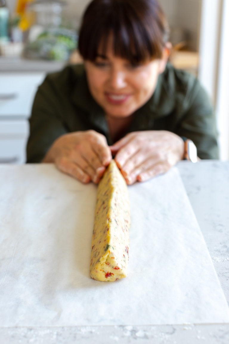 Shortbread Pizza Bites | Baking the Goods