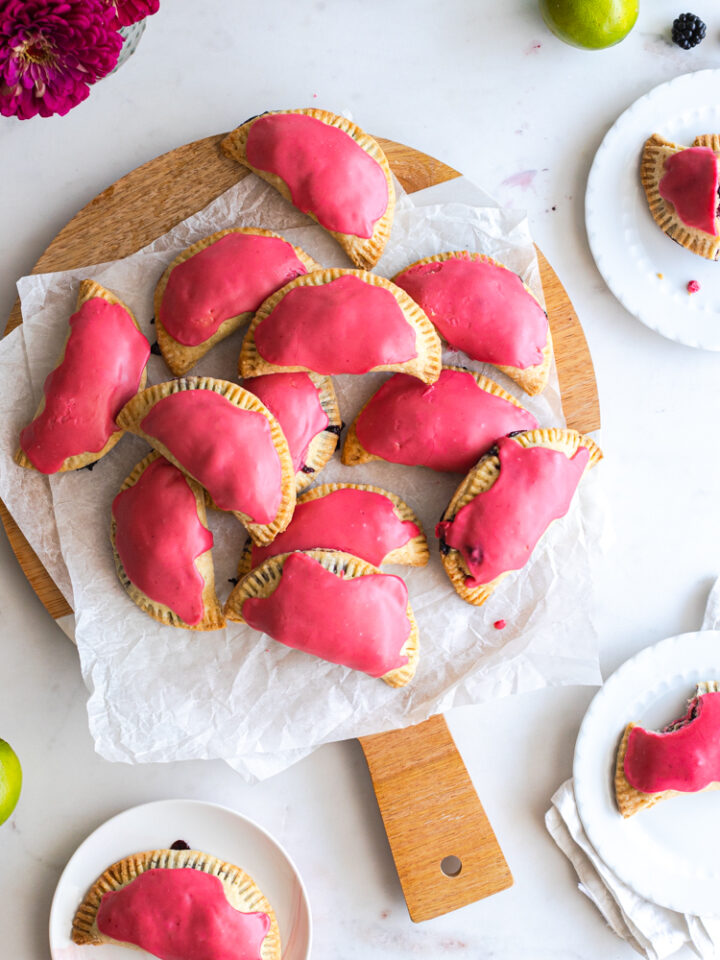 Hand Pies with step-by-step recipe and photos | Baking the Goods
